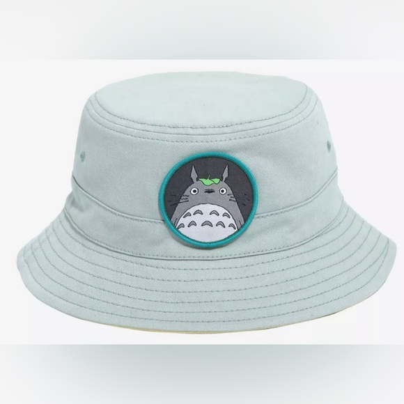 studio Ghibu | Accessories | Totoro Reversible Studio Ghibli My ...